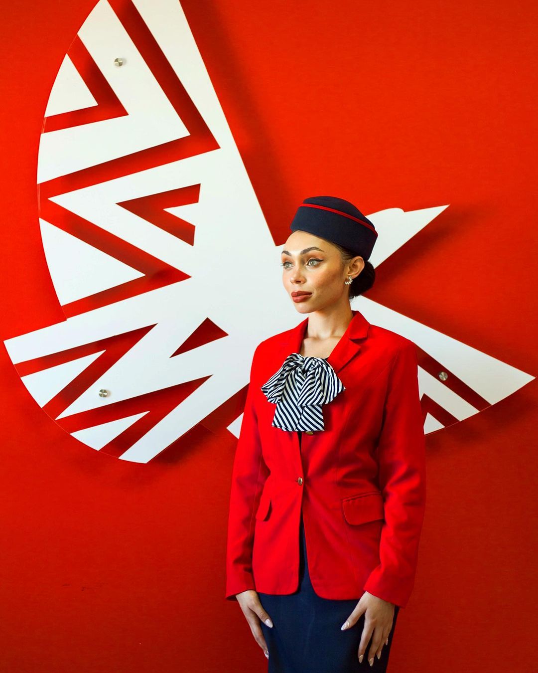 Shellsy Baronet fecha contrato com LAM - Linhas Aéreas de Moçambique ...