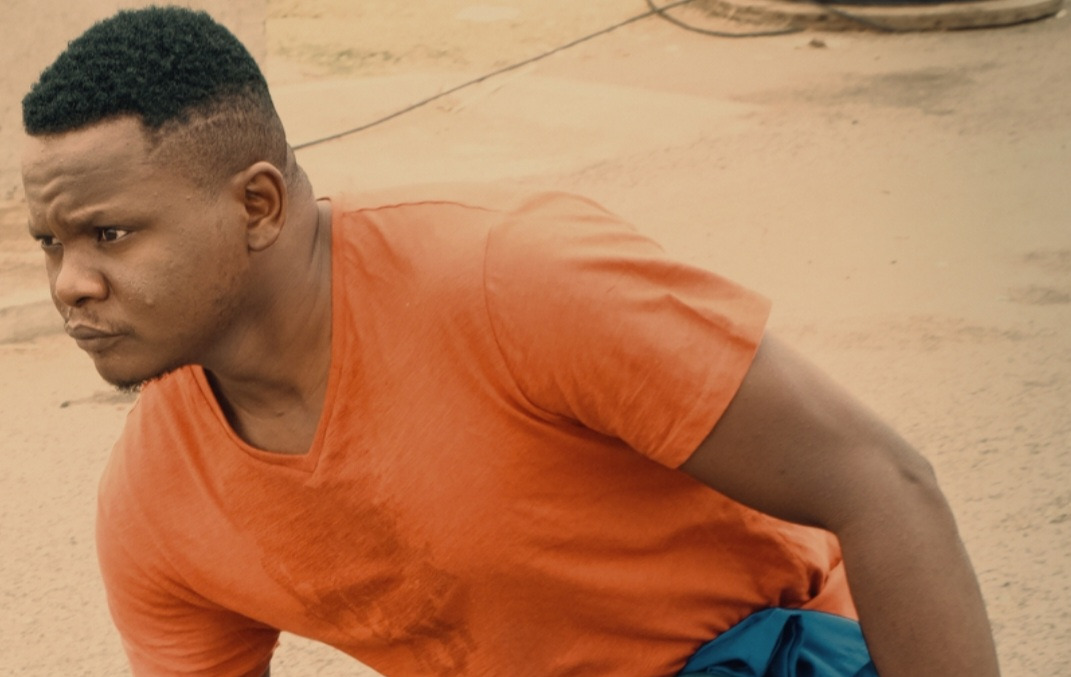 Arcell lança o vídeo da música "Minha Prioridade" ao lado de Ziqo The ...